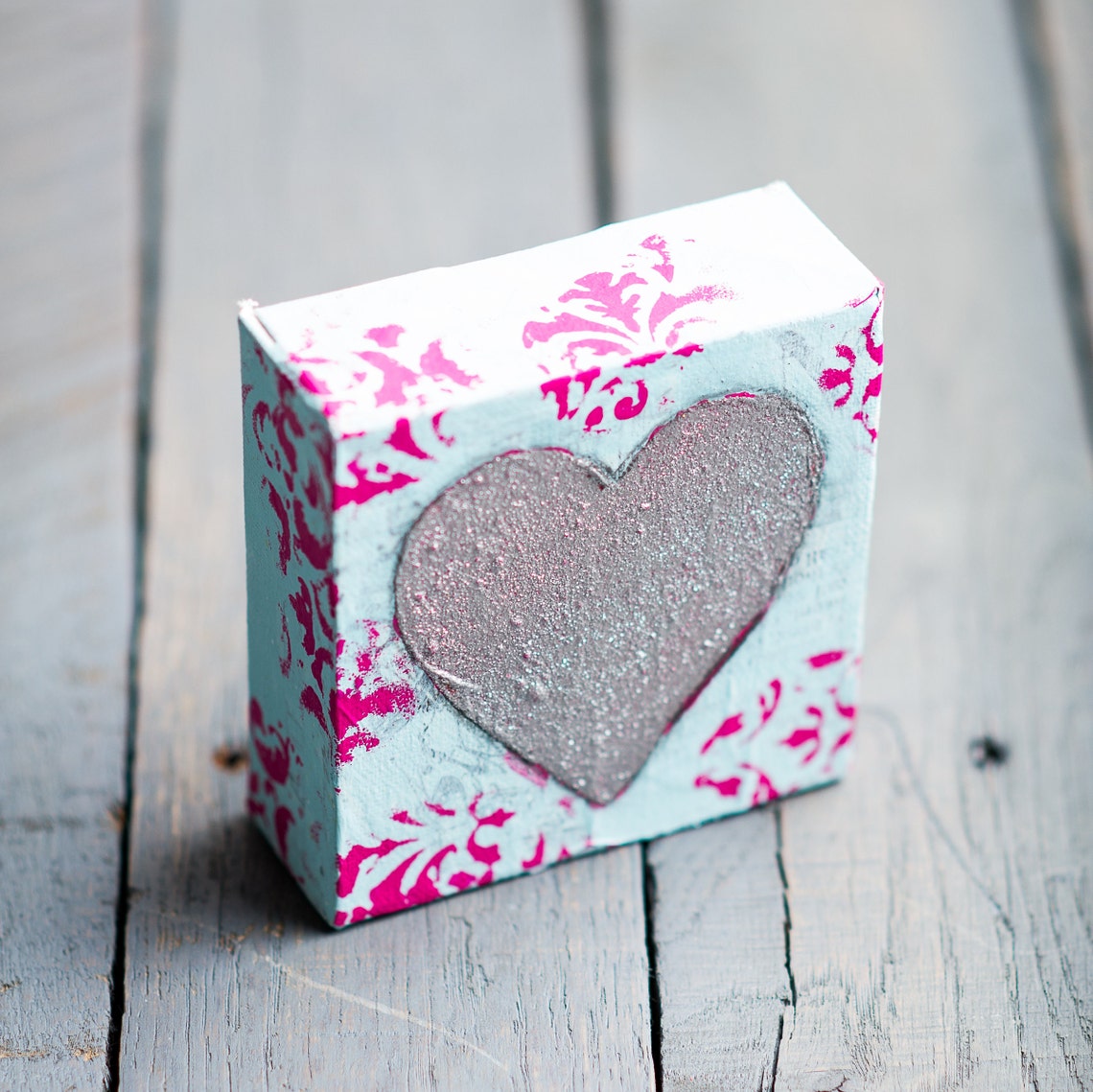 Mini Heart Canvas - Etsy