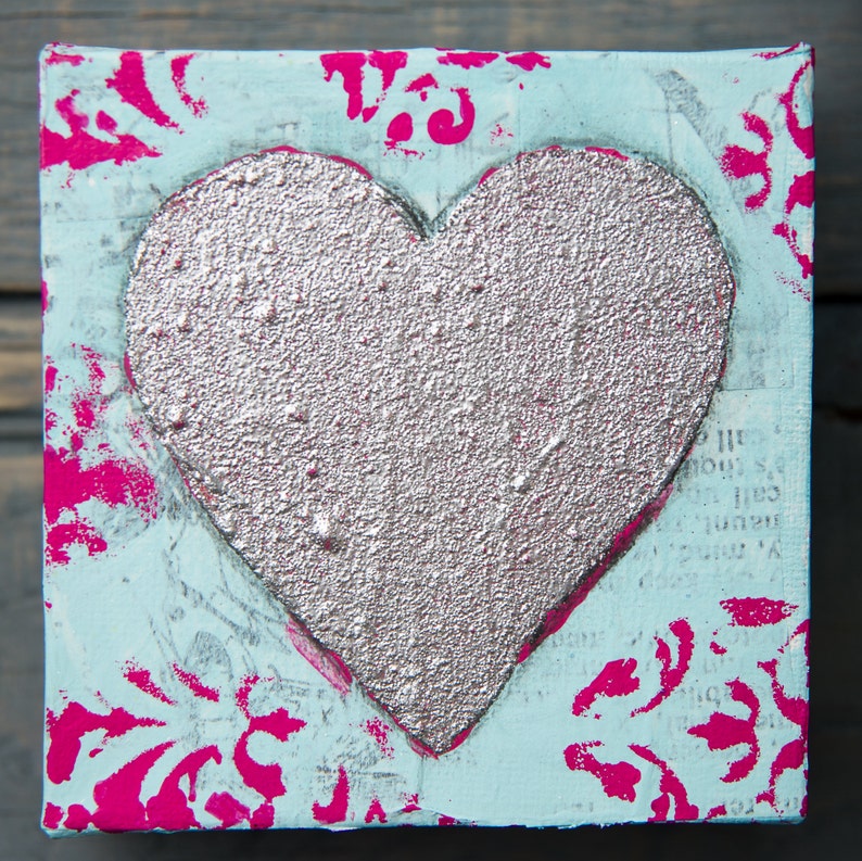 Mini Heart Canvas - Etsy