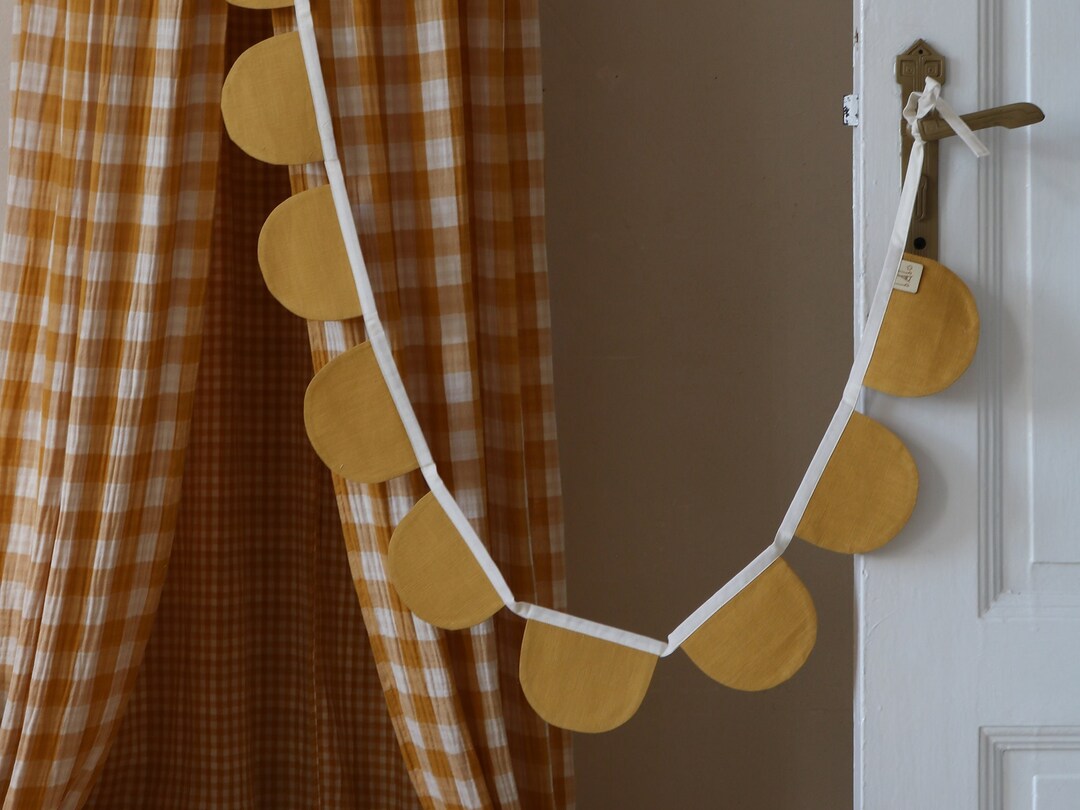 Mustard Linen Garland// Yellow Garland Nursery // Collection Sole E ...