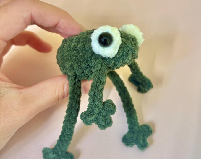 Mini Googly Frog Crochet Plushie | Little Frog Amigurumi - Etsy