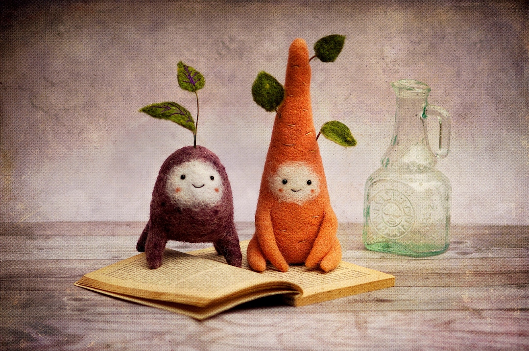 Needle Felted Vegetables Felted Beet & Carrot Figurines Cute Smiling ...