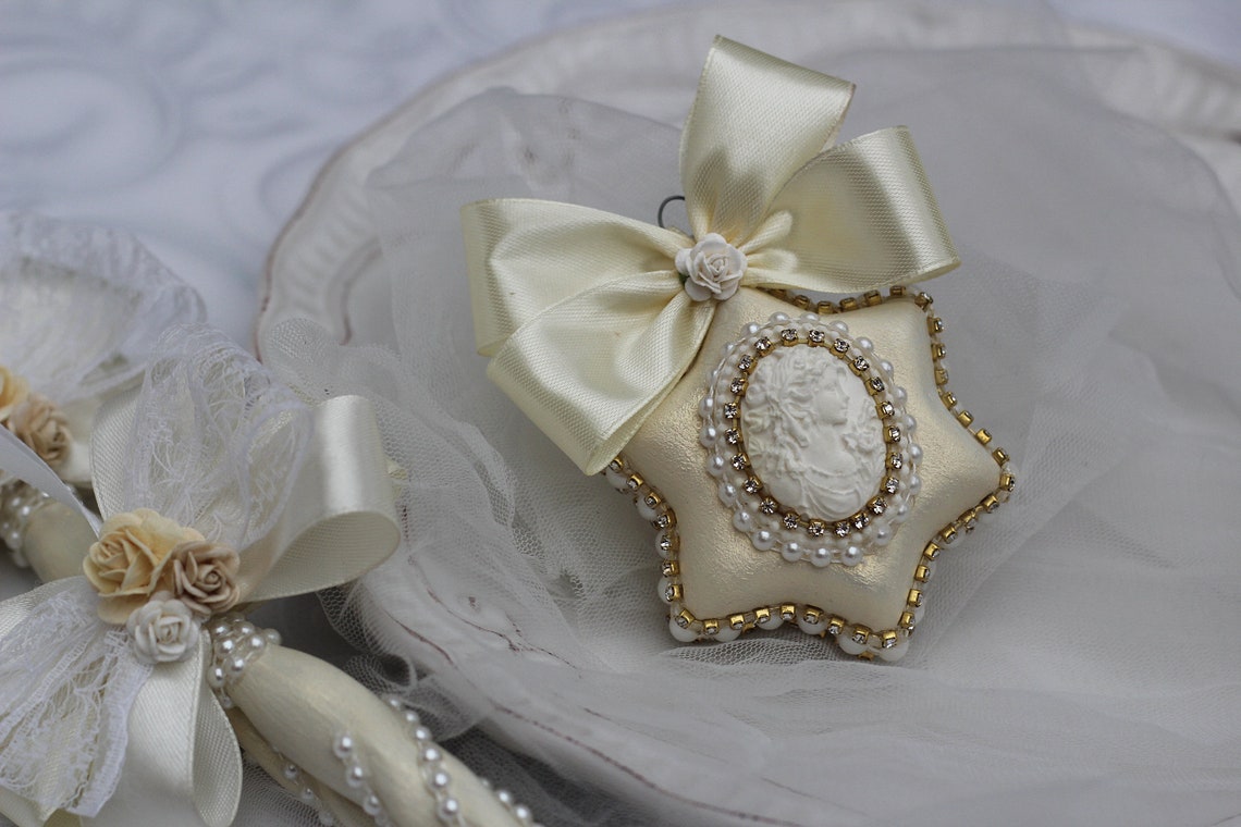 Cream & Ivory Christmas Tree Ornaments Handmade Nacreous X-mas - Etsy