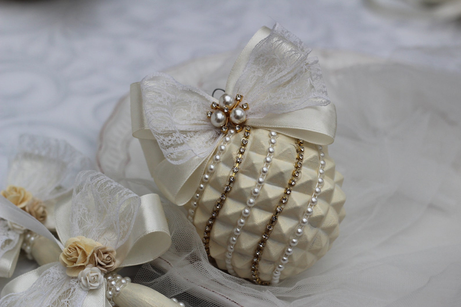 Cream & Ivory Christmas Tree Ornaments Handmade Nacreous X-mas - Etsy