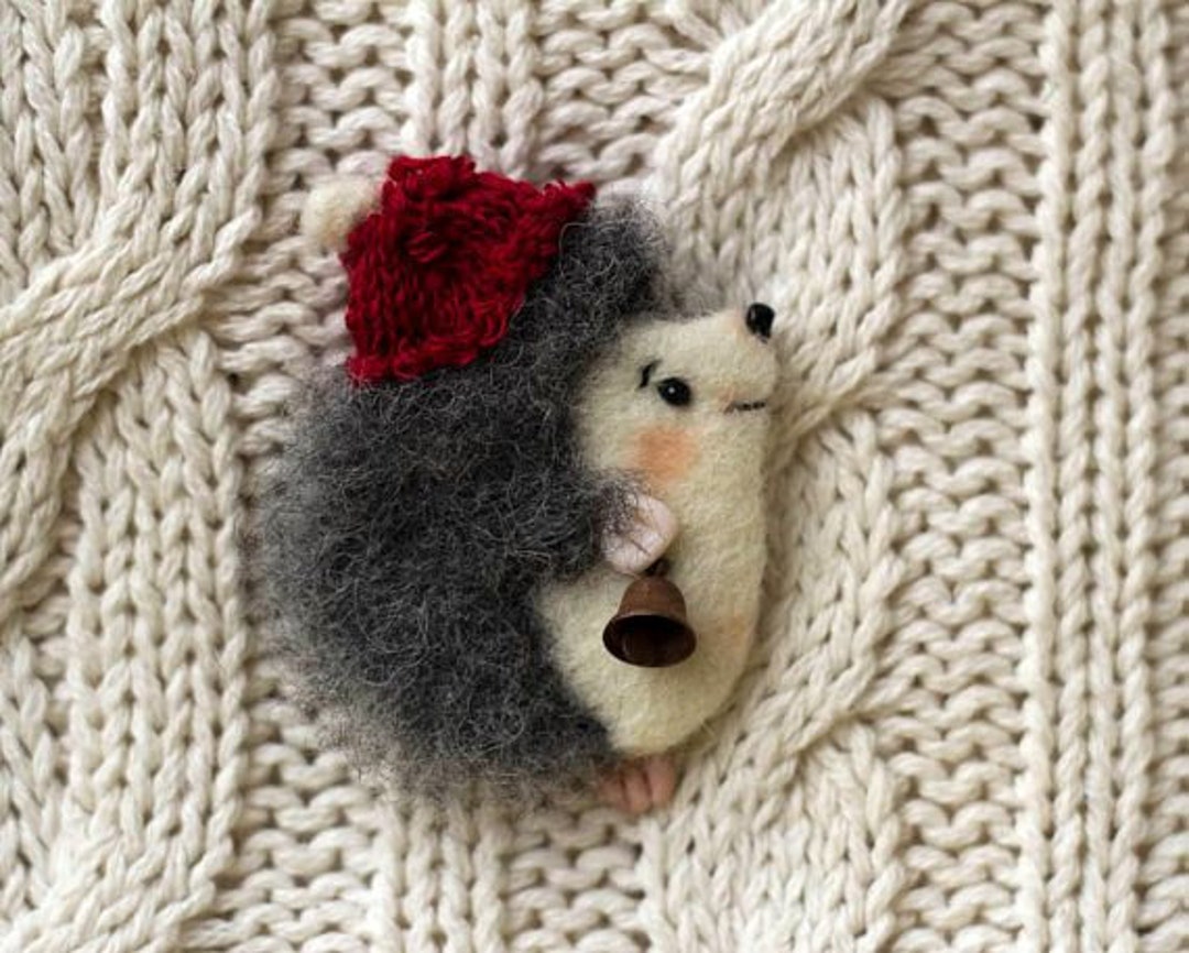 Needle Felted Brooch christmas Hedgehog 4 Handmade Wool Hedgehog Pin ...