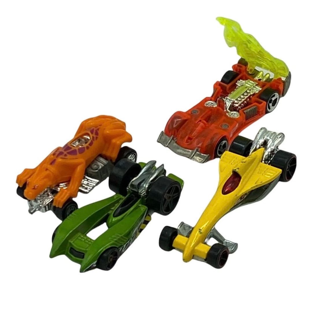 Hot Wheels Cargoyle Duel Fueler Road Rocket Greased Lightnin Lot of 4 ...
