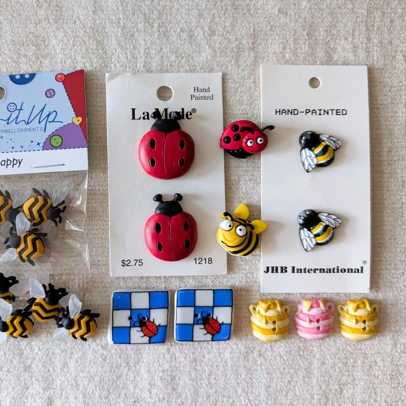 Bee Buttons - Etsy