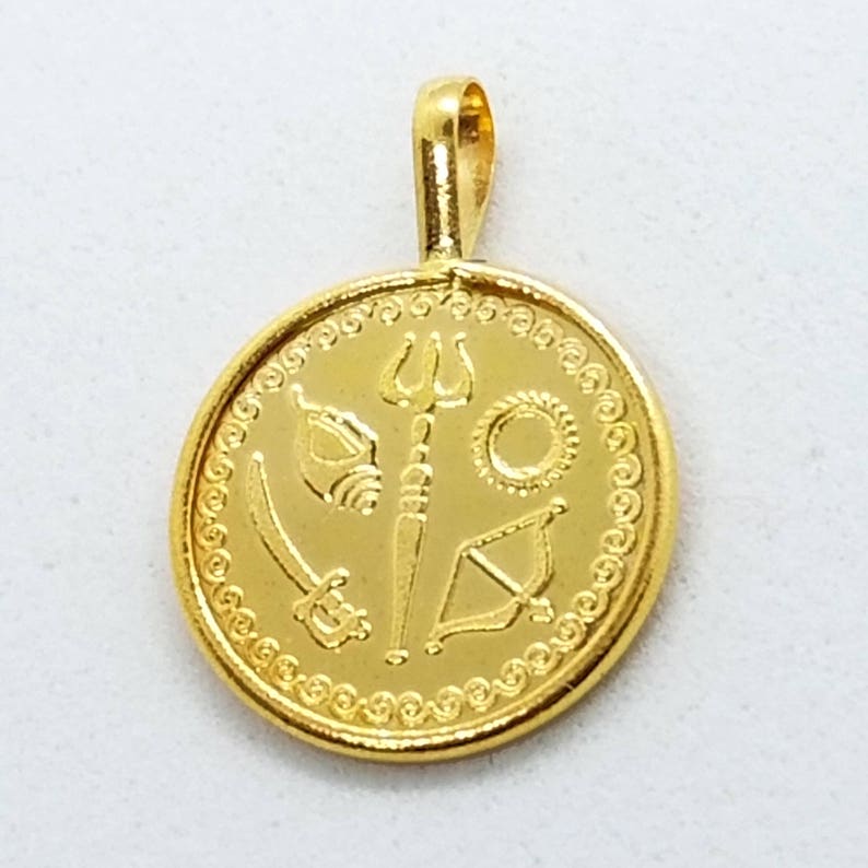 22K Solid Gold Panchayudha & Famous Doctrine of All Buddhas With ...