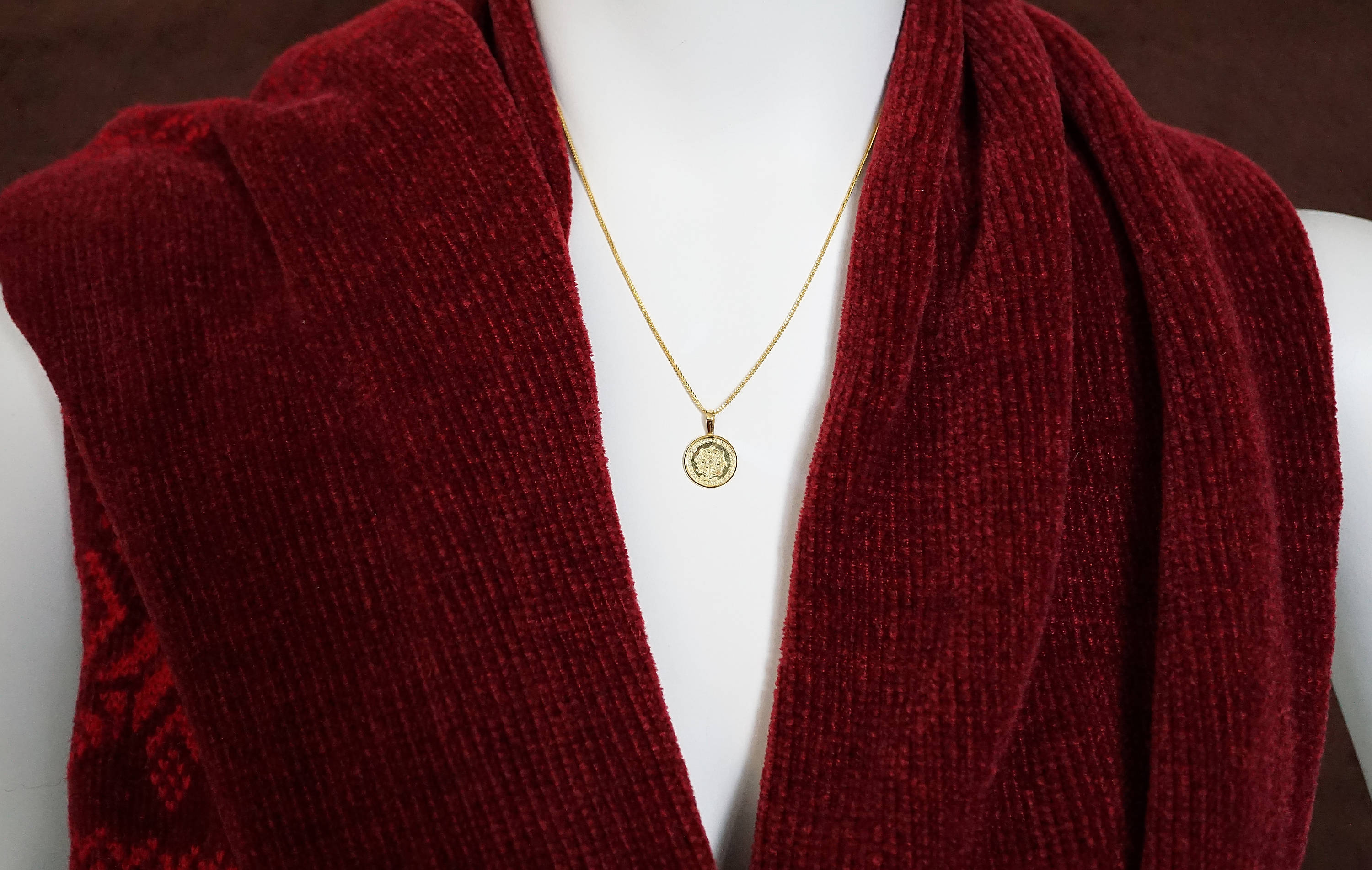 22K Solid Gold 15mm Panchayudha & Rathnamali Gatha With Buddhist Wheel ...