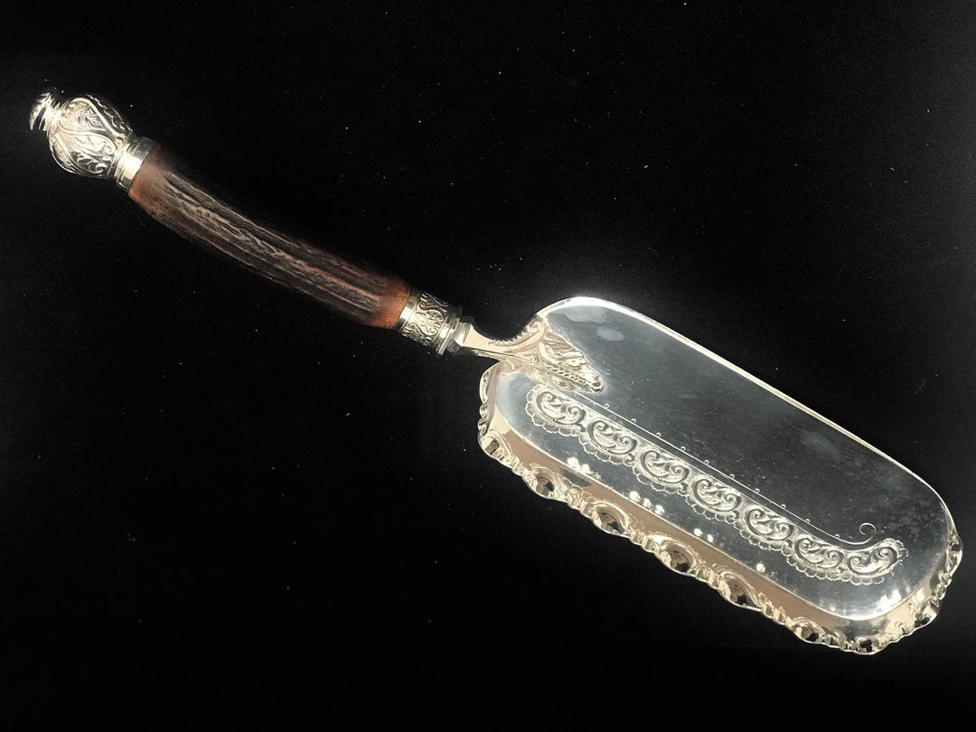 English Stag Horn Handle Crumber Crumb Shovel Silver Plated Scraper ...
