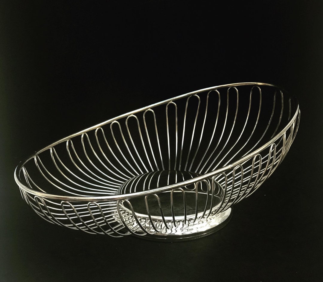 Vintage Silver Plated Wire Basket: Fruit, Bread, Table Centerpiece - Etsy