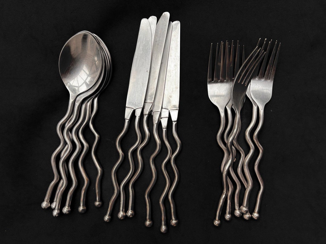 Set 18 Flatware Twist Cutlery Twisted Forged Brutalist Decor Medieval ...