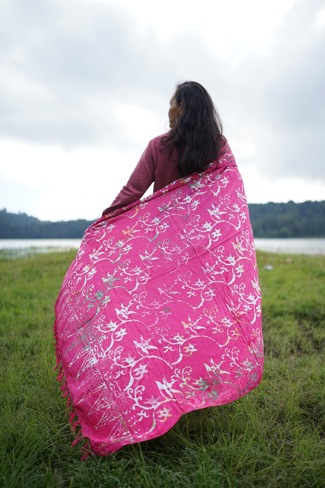 Pink Beautiful Batik Sarongs, Modern Handmade Sarongs, Floral Pattern ...