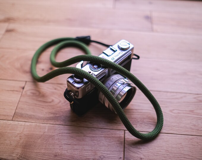 Climbing Rope Camera Strap. forest Green - Etsy