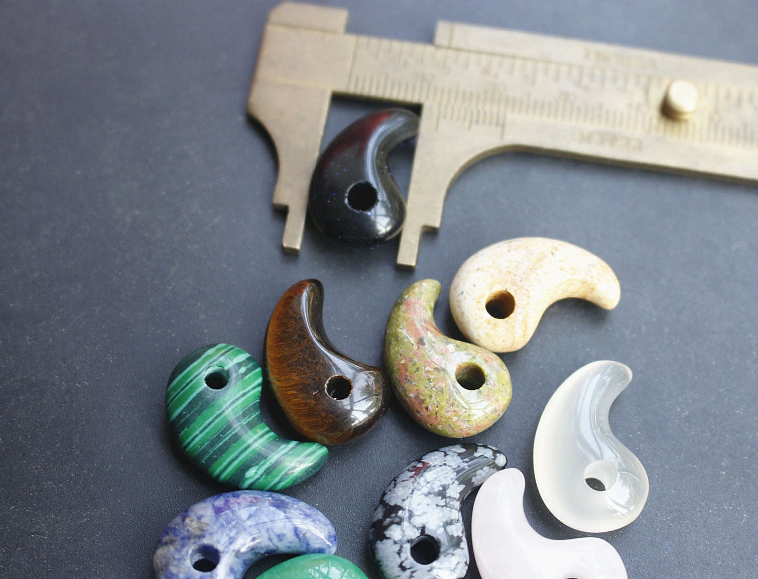 10 Pcs Natural Agate Pendant Beads Comma Shape Pendant for - Etsy