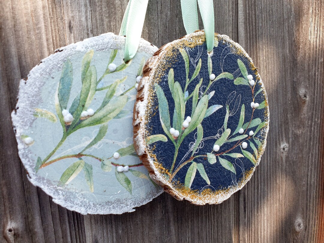 MISTLETOE Rustic CHRISTMAS Tree Ornament,mistletoe Hanging Decotaion ...