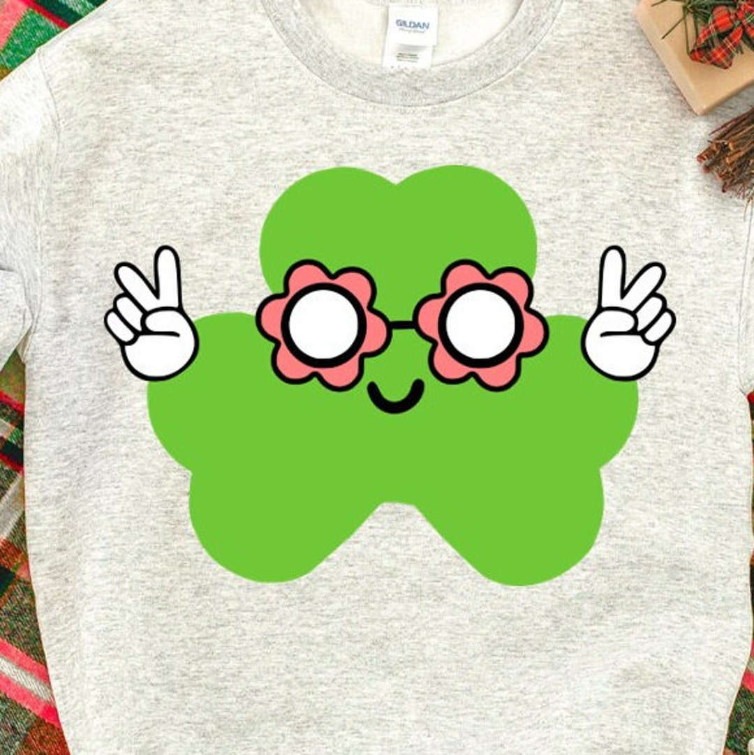 Cute Shamrock SVG PNG Bundle - Retro St Patricks Day Svg Files, Groovy ...