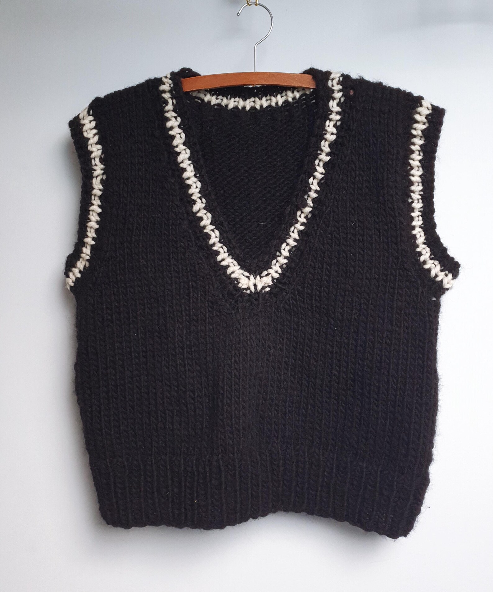 Chunky Deep V-neck Knitted Tank, PDF Knitting Pattern, Sizes XS - XL ...