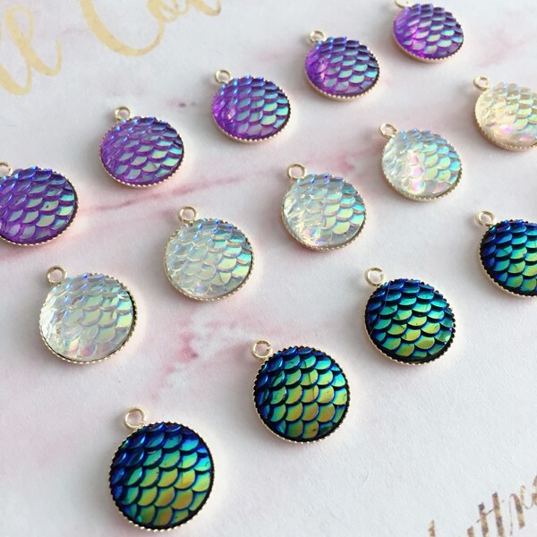 Mermaid Tail Pendant - Etsy