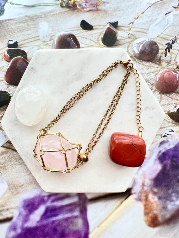 Crystal bracelet holder store