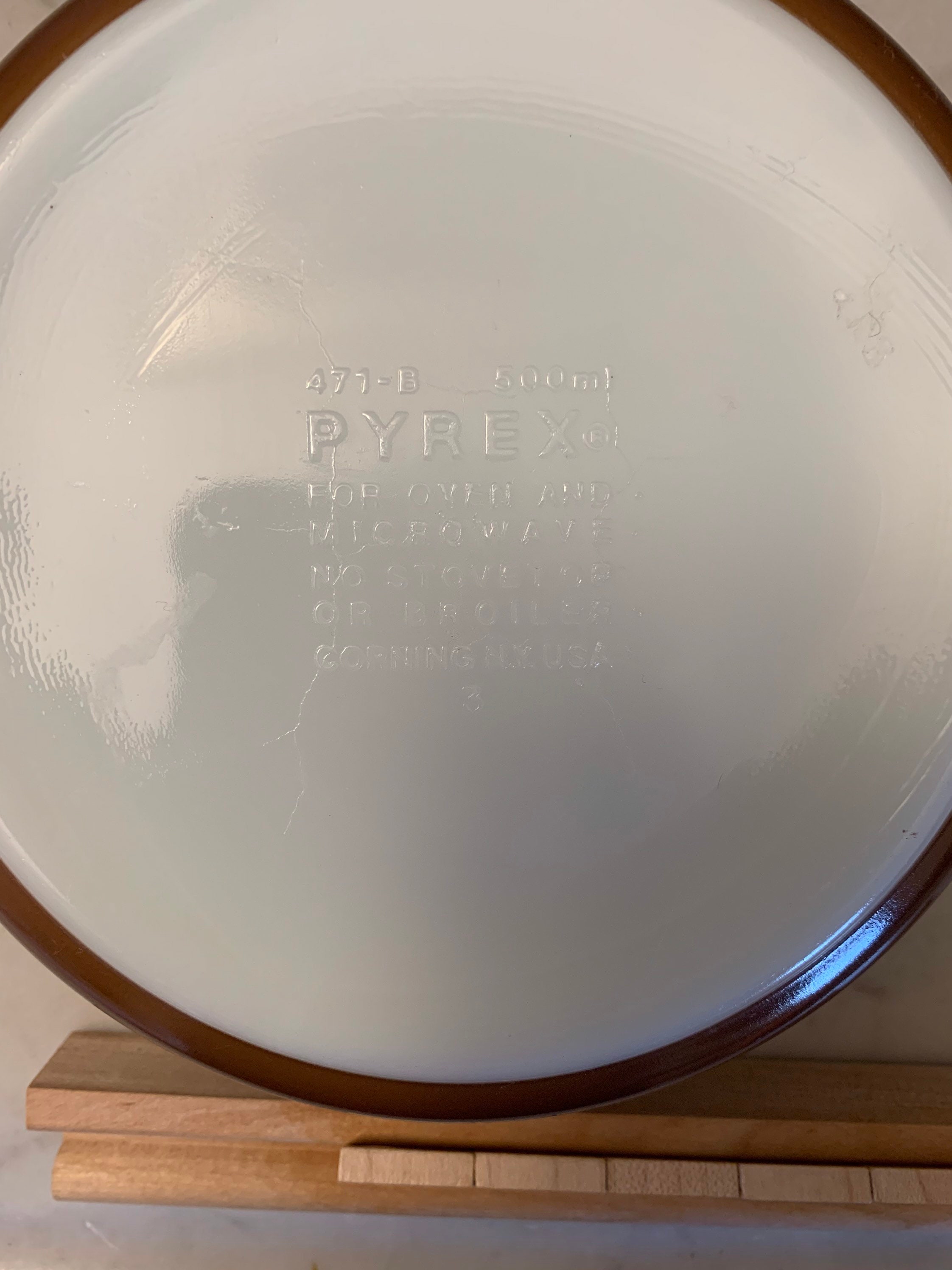 Pyrex 471 Woodland Casserole Dish - Etsy UK