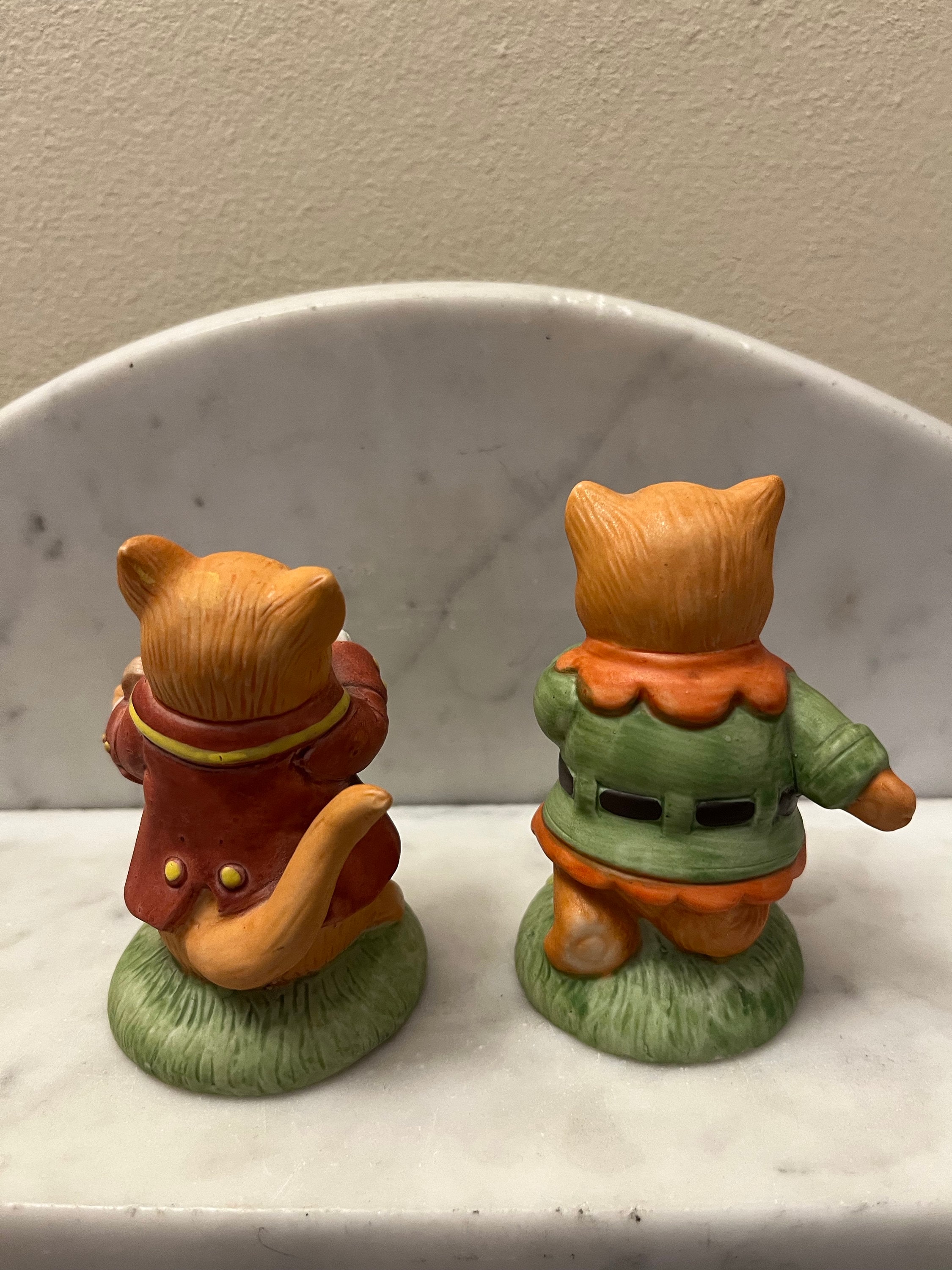 2 Vintage Porcelain Mother Goose Shafford Cats - Etsy