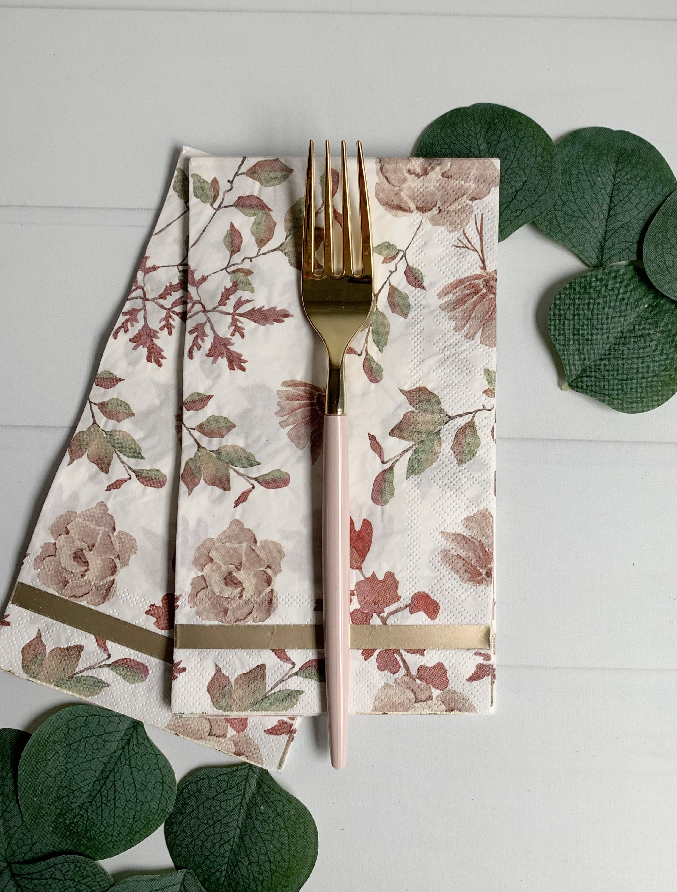 Thanksgiving Moody Fall Paper Dinner Napkin - Etsy