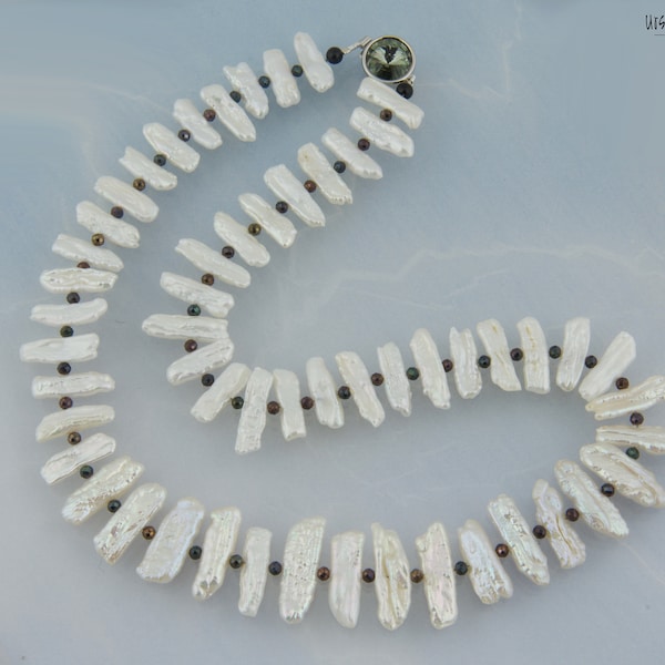 Biwa Pearl Necklace - Etsy