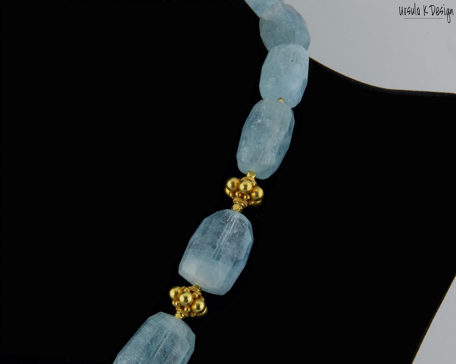 Gorgeous Necklace of Large Light Blue Iridescent Aquamarine and Solid ...