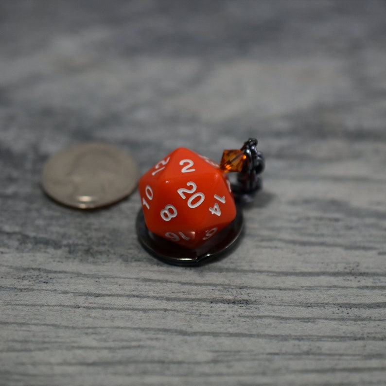 Custom D20 Keychain - Red Orange Yellow and Gold Dice Charms - Etsy