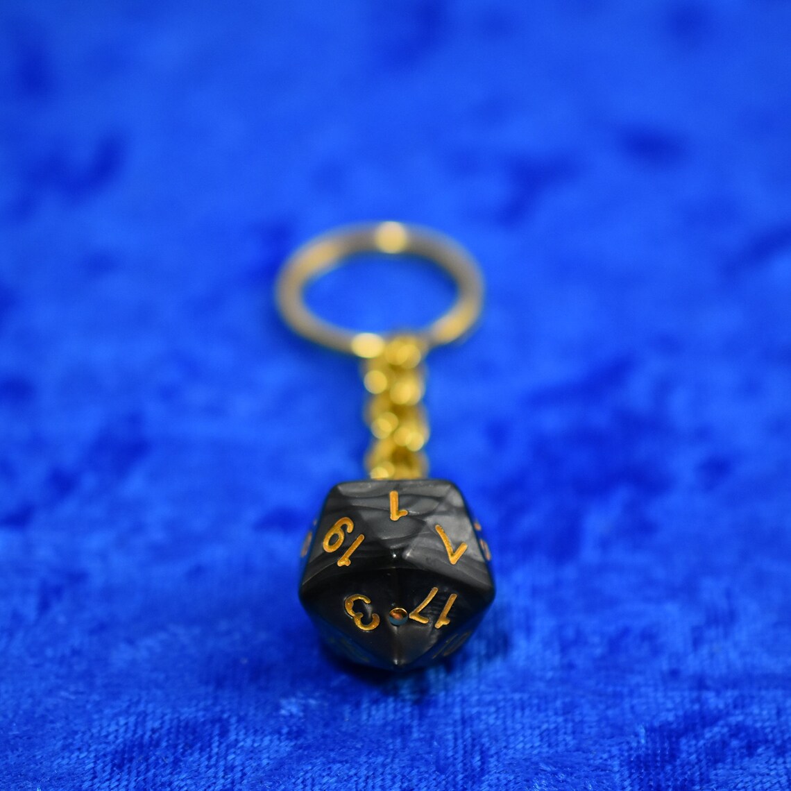 Custom D20 Keychain Black and White Dice Charms - Etsy