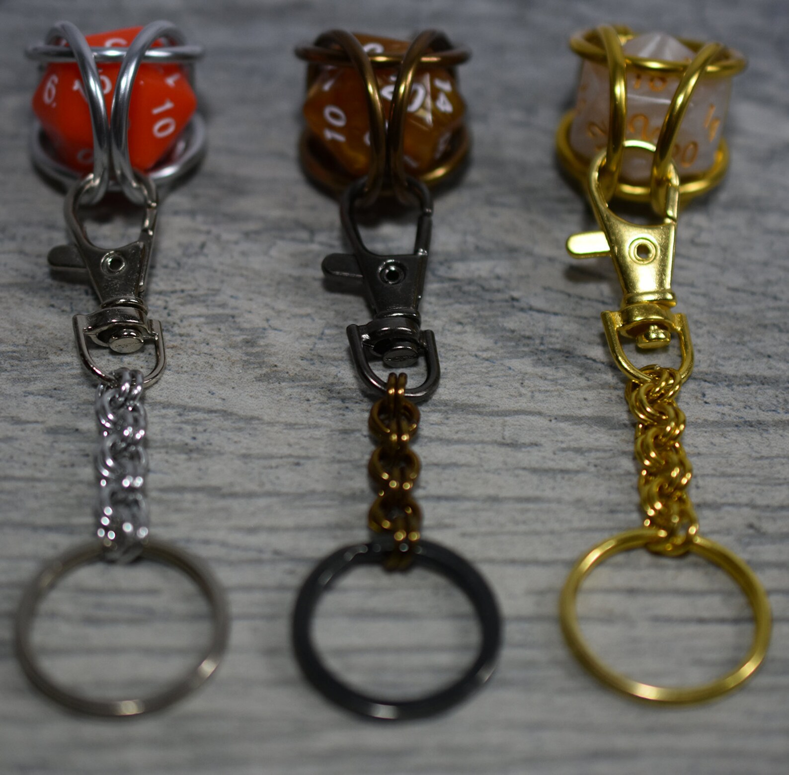 Custom D20 Chainmail Keychain Metallic Removable Dice Charms | Etsy