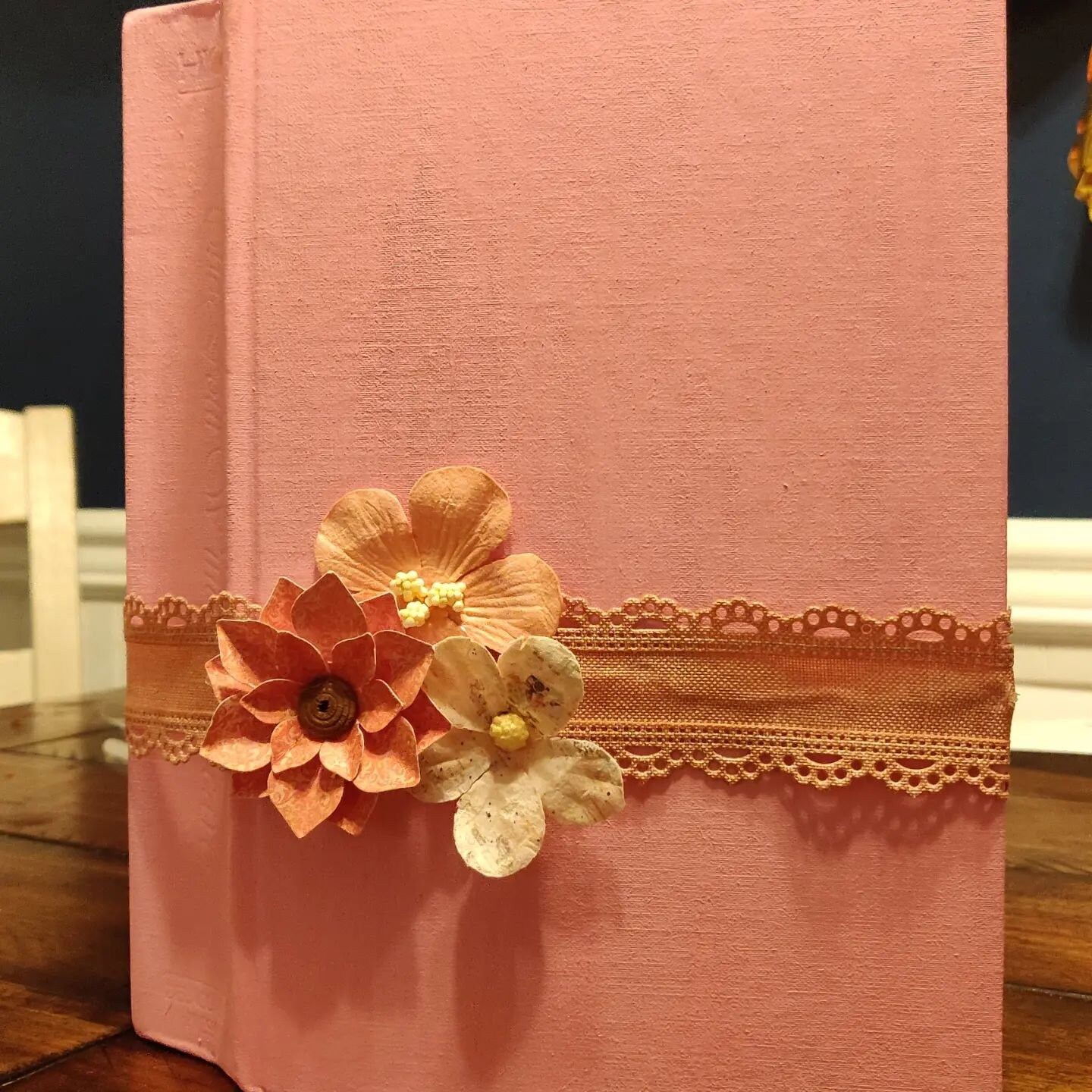 Butterfly Bookagami | Folded Book Decor | Birthday Gift | Book Lover - Etsy