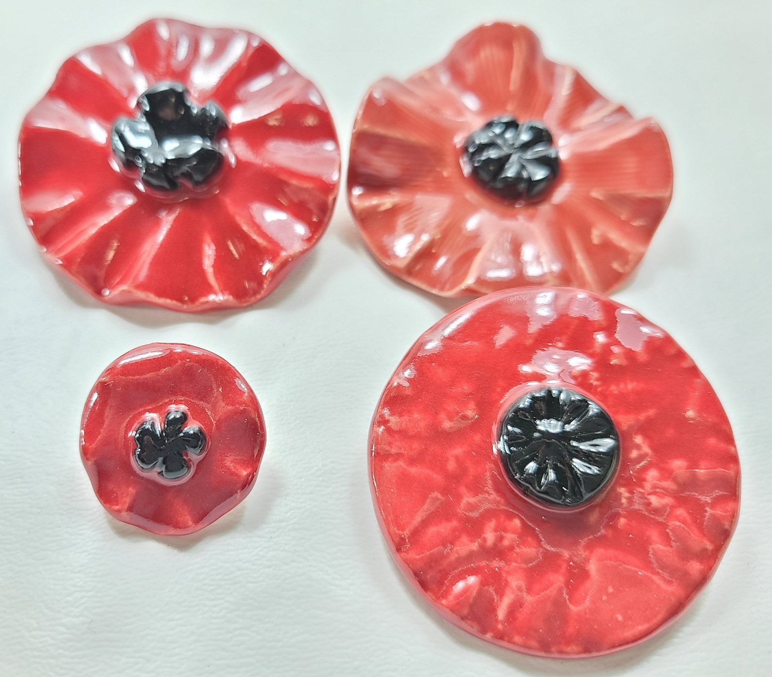 Handmade poppy pins for memorial day pottery flowers ceramic | Etsy