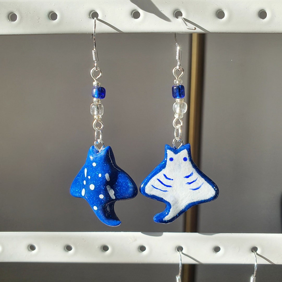 Polymer Clay Manta Ray Earrings / Kawaii Manta Ray Earrings / Sting Ray ...