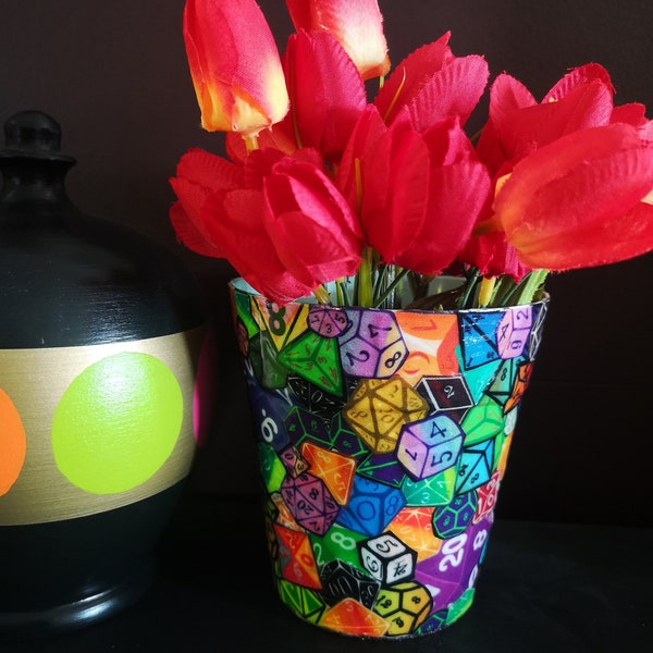 Dungeons and Dragons Planter - Etsy