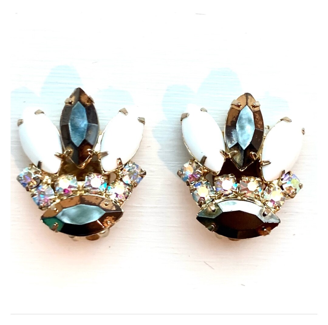 Vintage 1950s 1960s Crown Shape Prong Set Rhinestone Earrings Juliana ...