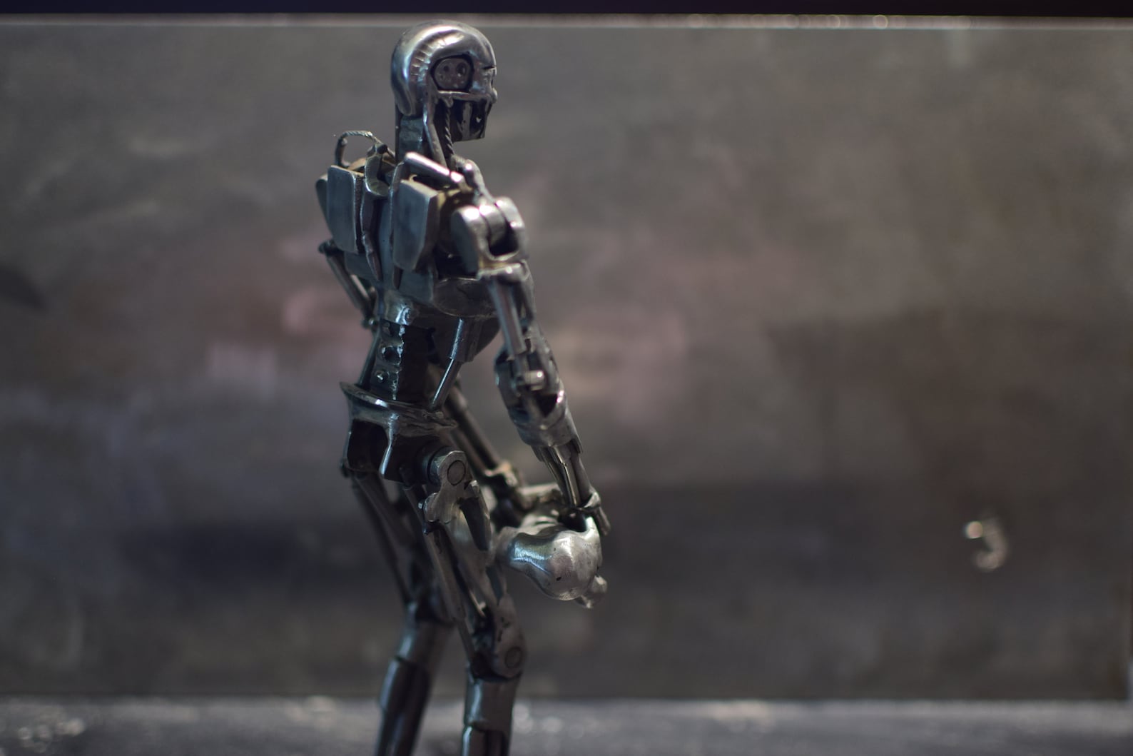 Terminator T-800 Arnold Schwarzenegger Robot Metal Sculpture Stainless ...