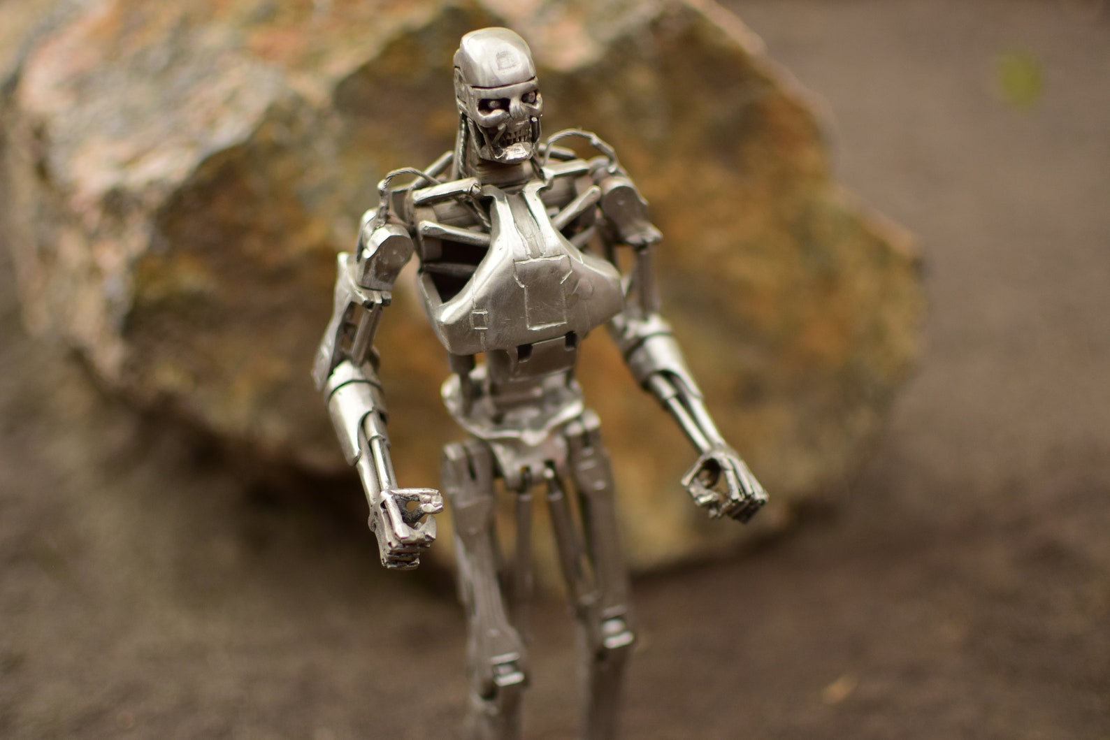 Terminator T-800 Arnold Schwarzenegger Robot Metal Sculpture Stainless ...