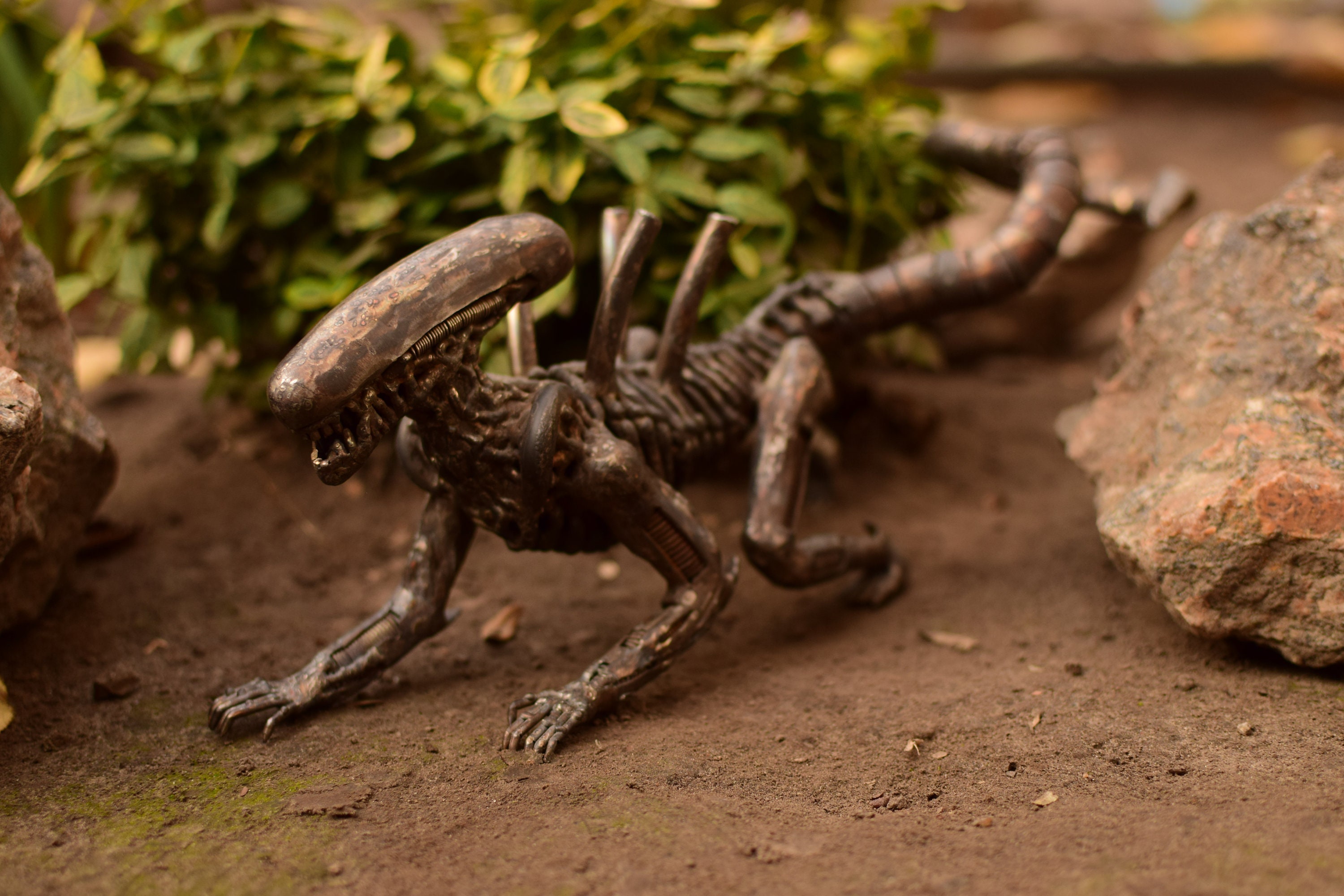 Alien Xenomórph Covenant Vs Predators Figure, Steampunk Stainless Steel ...