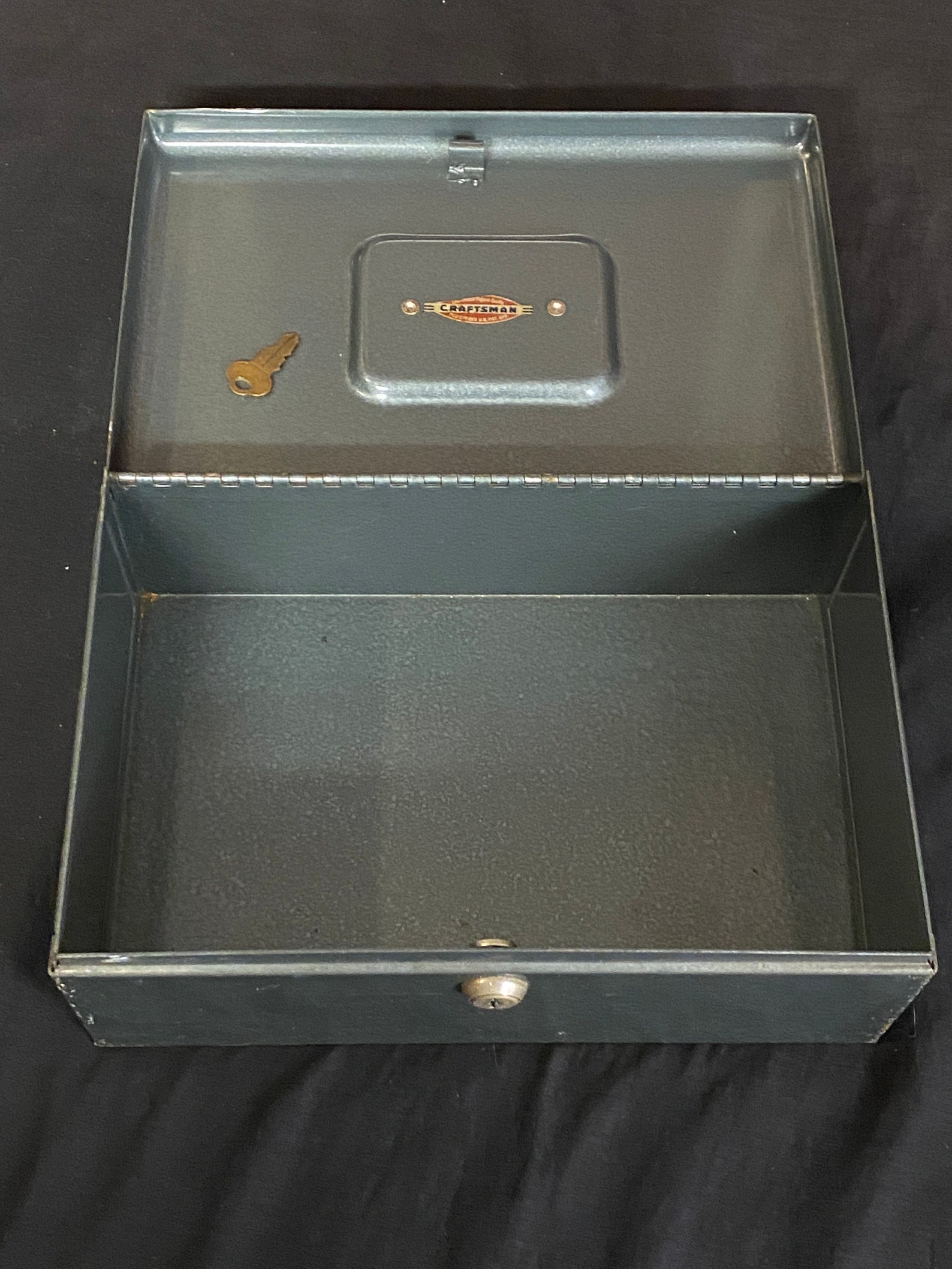 Vintage Industrial Metal Lockbox, Cashbox, Toolbox, Tacklebox | Vtg ...