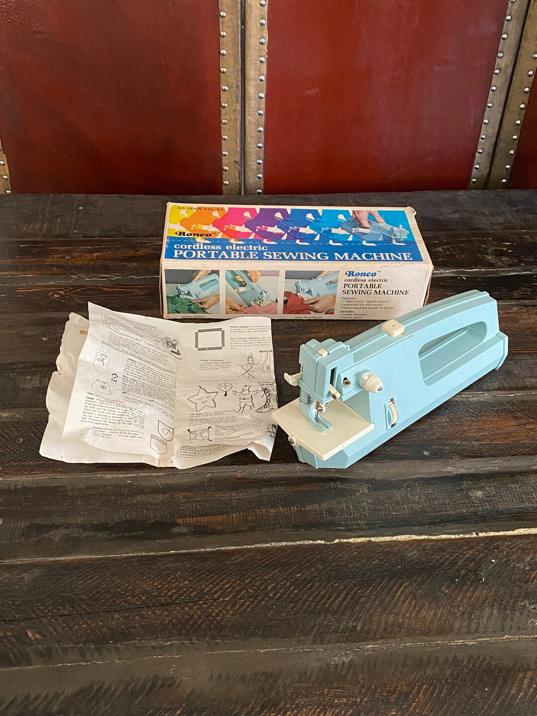 Vintage Ronco Portable Sewing Machine | 1972 Cordless Electric Sewing ...