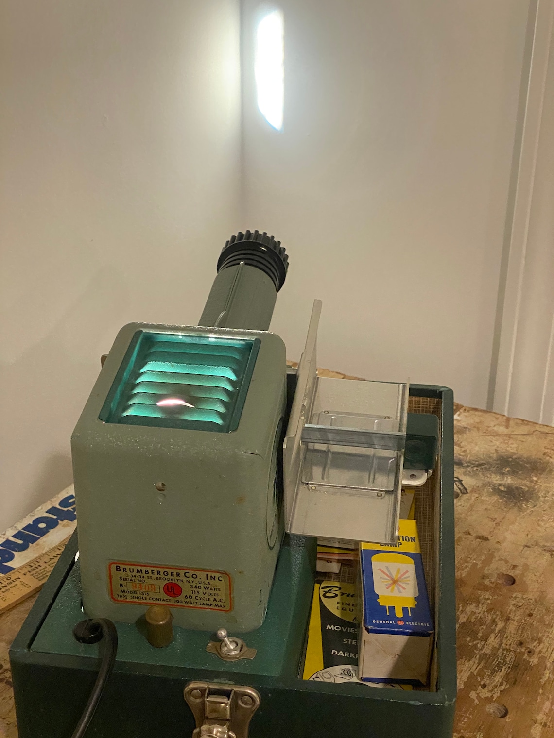 Vtg Green Retro Projector Slide Film | Vintage Media Case | Brumberger ...