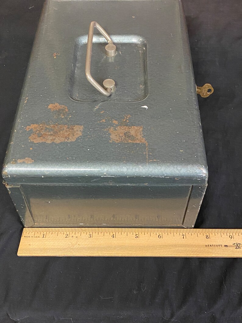 Vintage Industrial Metal Lockbox, Cashbox, Toolbox, Tacklebox | Vtg ...
