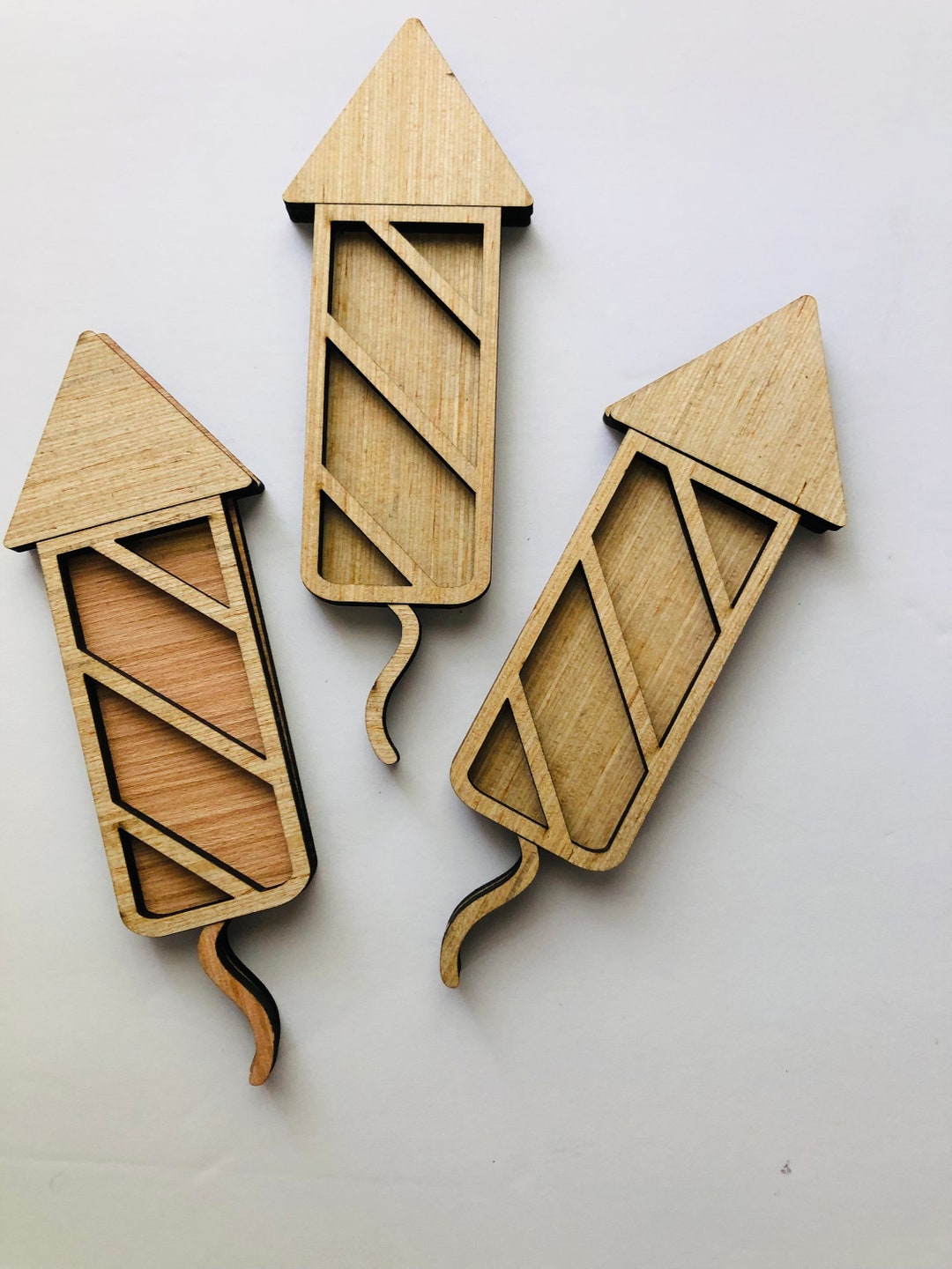 DIY Firecrackers Wood Trio, Wreath Attachments, Fireworks Arrangement ...