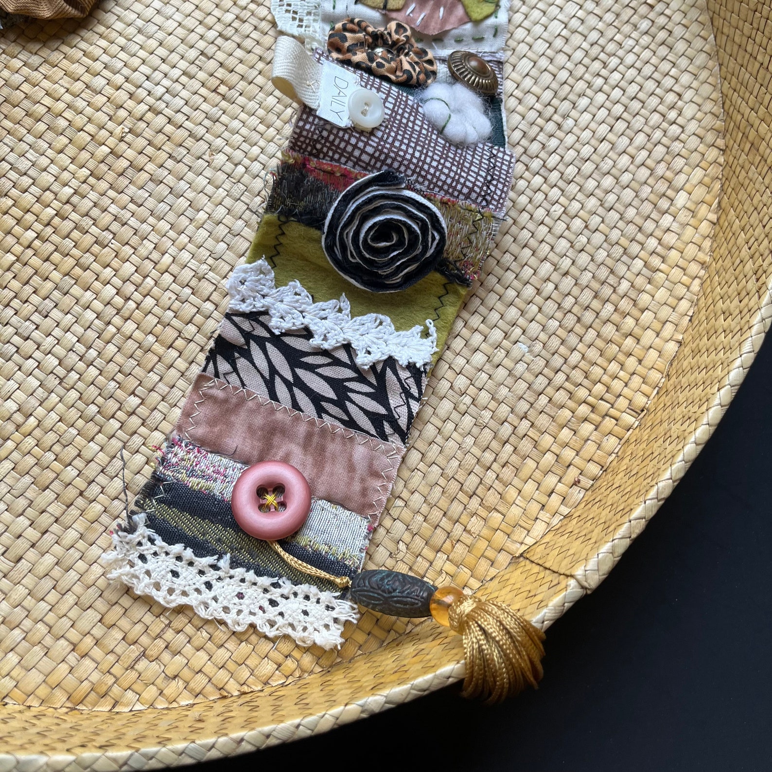 Snippet Roll Wall Decor Sweet Owl #4 Junk Journal Fabric Hanging - Etsy
