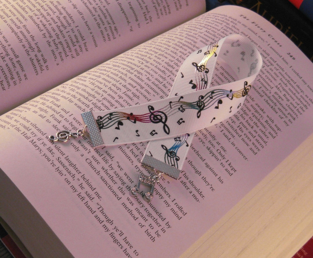 Ribbon and Charms Bookmark / Musical Notes Design, Rhinestone Beam Note ...