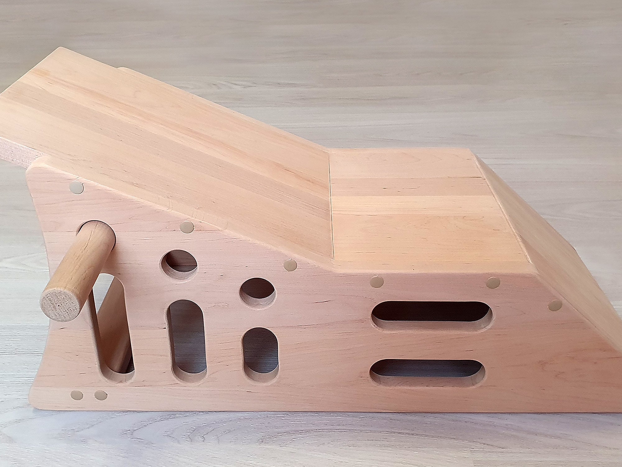 Simhasana Box. Simhasana Bench. Heart Bench - Etsy