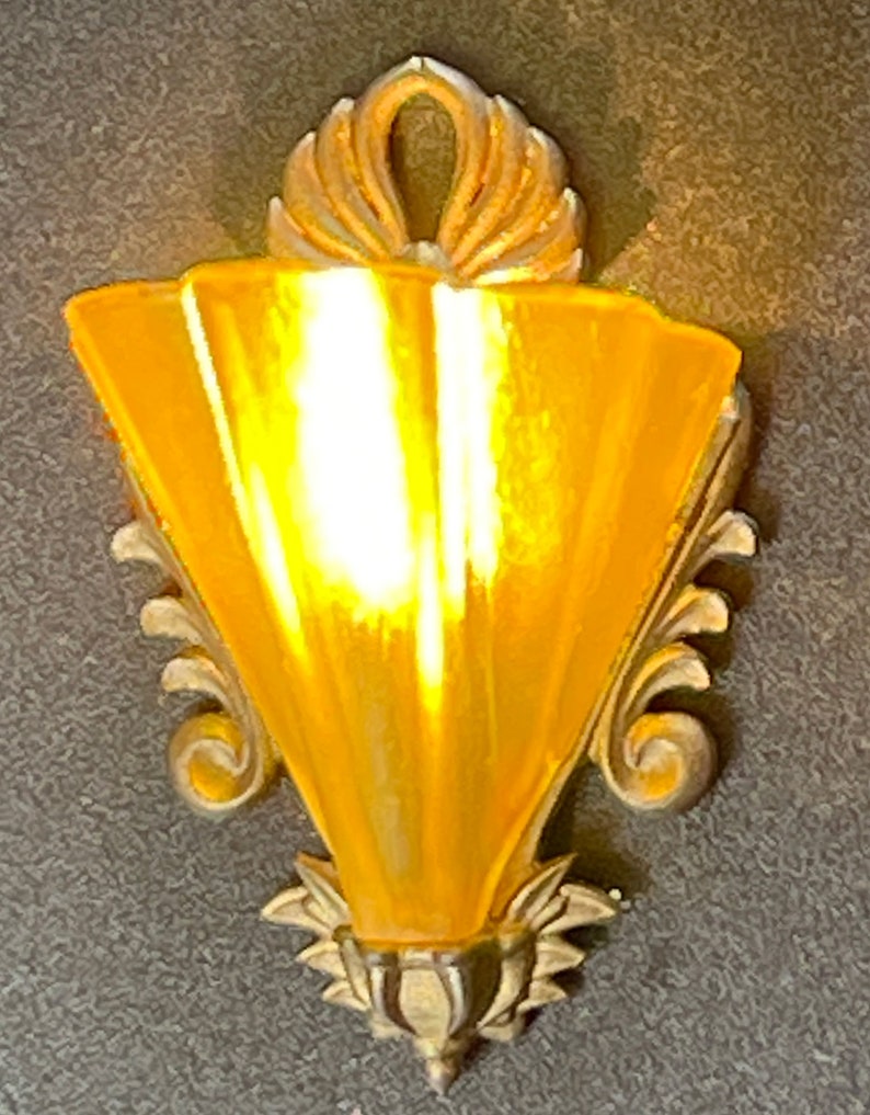 Dollhouse Miniature Art Deco Slip Shade Sconces, 1/12 Scale Miniature ...