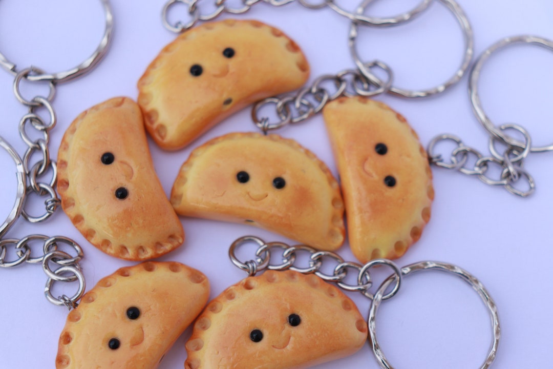 Polymer Clay Pasty Keychain, Cute Empanada Charm, Gift for Baker, Food ...