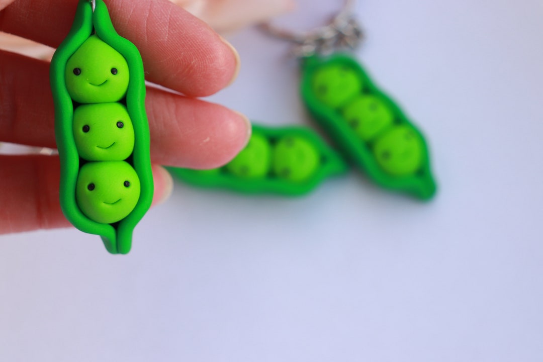 ONE Keychain, Three Peas in A Pod, Polymer Clay Charm, Peas in Pod ...